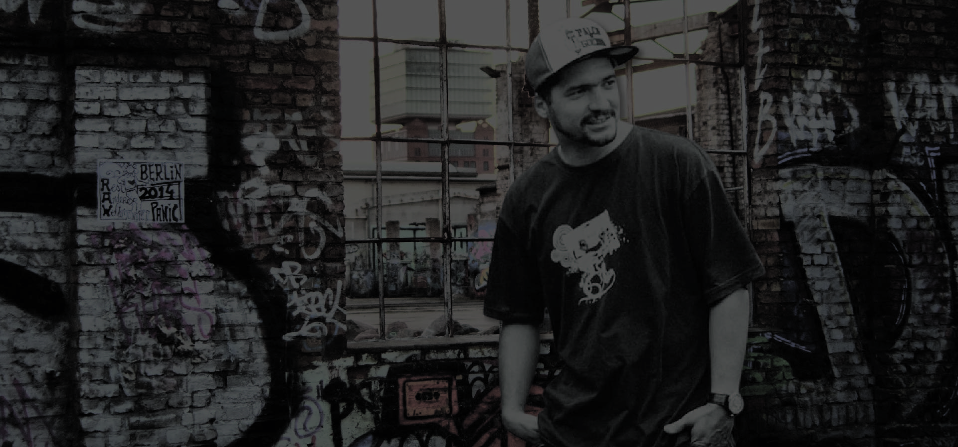 Rapper DoGhetto - Ribeirão-pretano, é integrante do grupo Código de ...